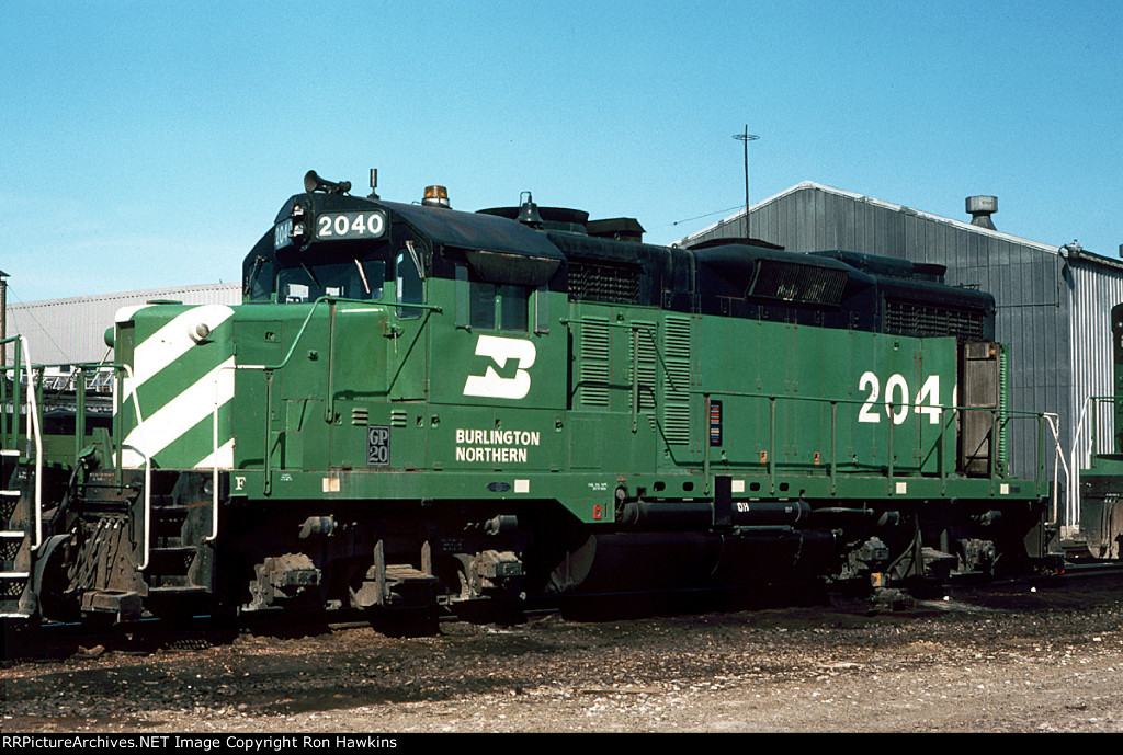 CB&Q GP20 904, Naperville, IL, Oct 2, 1965, photo by Chuck Zeiler | RailroadForums.com ...